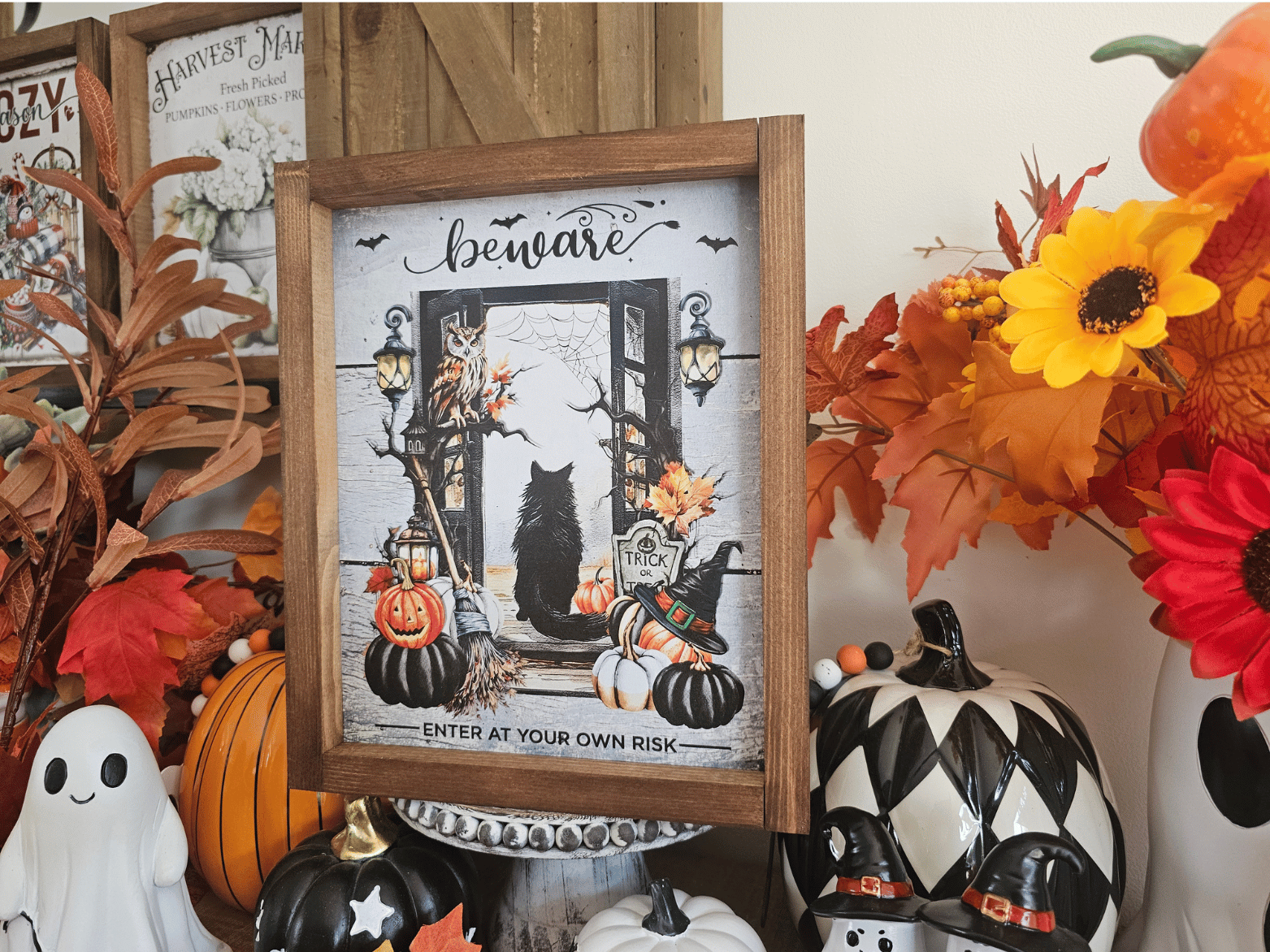 Cadre Sign Farmhouse Beware – Déco murale vintage bois